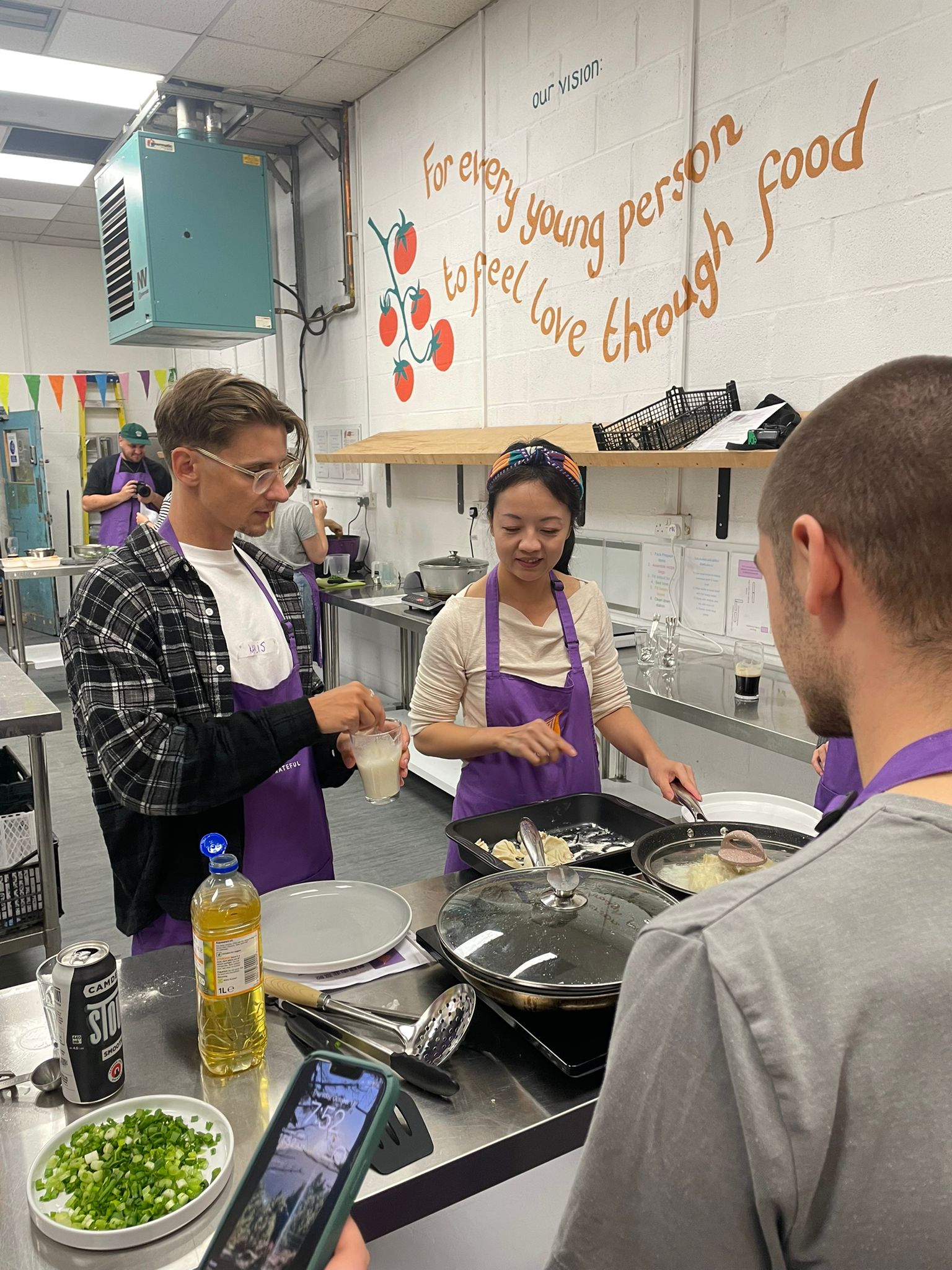 Fostering belonging: What can we learn from Migrateful about community ...